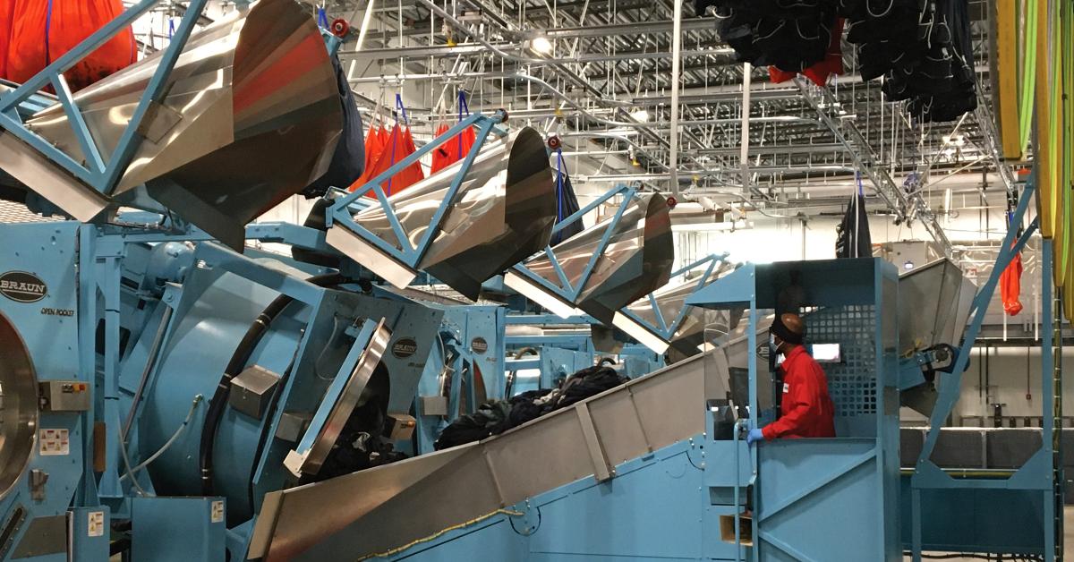 UniFirst Hosts Ribbon Cutting for New Indiana Plant | American Laundry News